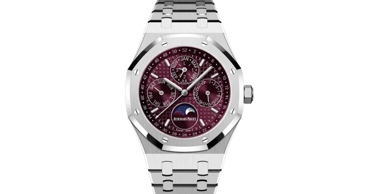 Audemars Piguet Royal Oak Perpetual Calendar "Qatar" White Gold Purple ...