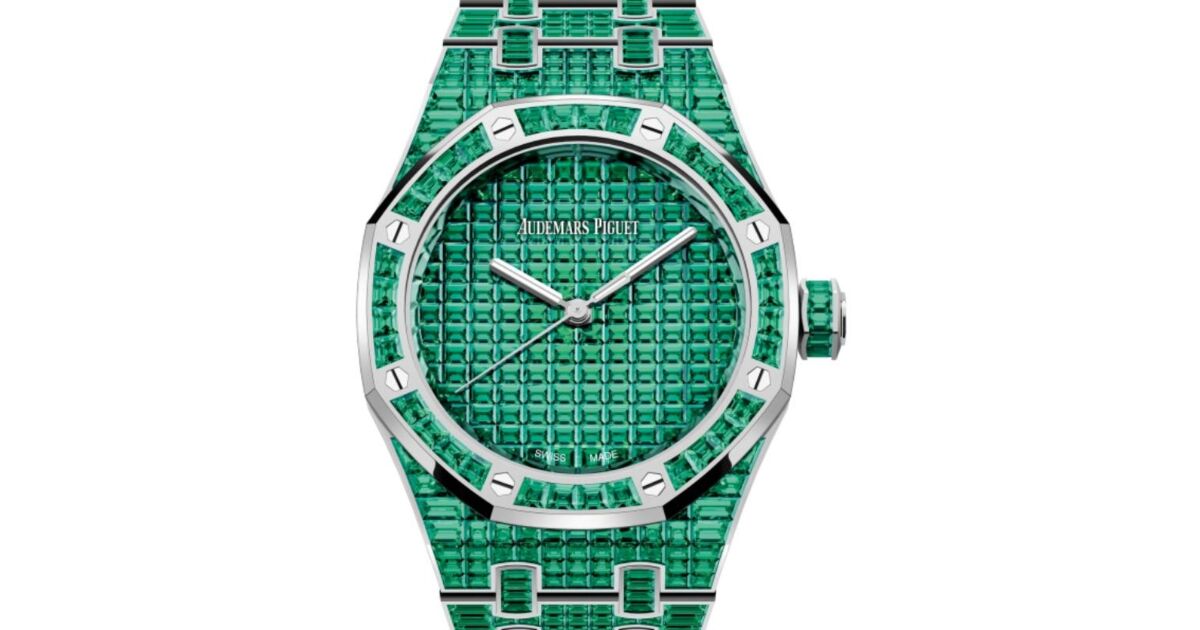 Audemars Piguet Royal Oak Selfwinding Emerald "50th Anniversary ...