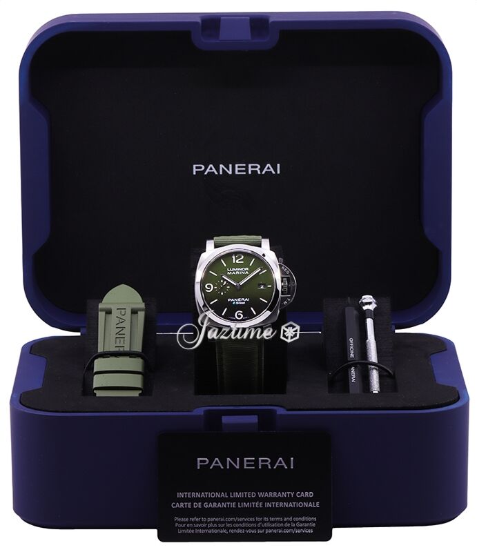 Panerai Luminor Marina Verde Smeraldo Steel 44mm Green Dial Panerai Luminor Marina Verde Smeraldo Steel 44mm Green Dial